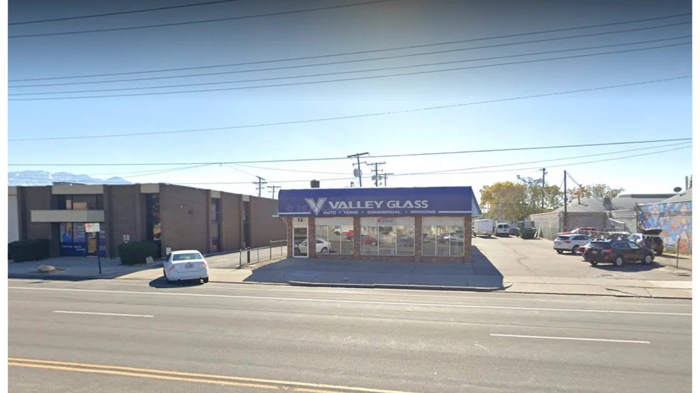 Windshield Replacement & Repair | Valley Glass | Utah, Idaho